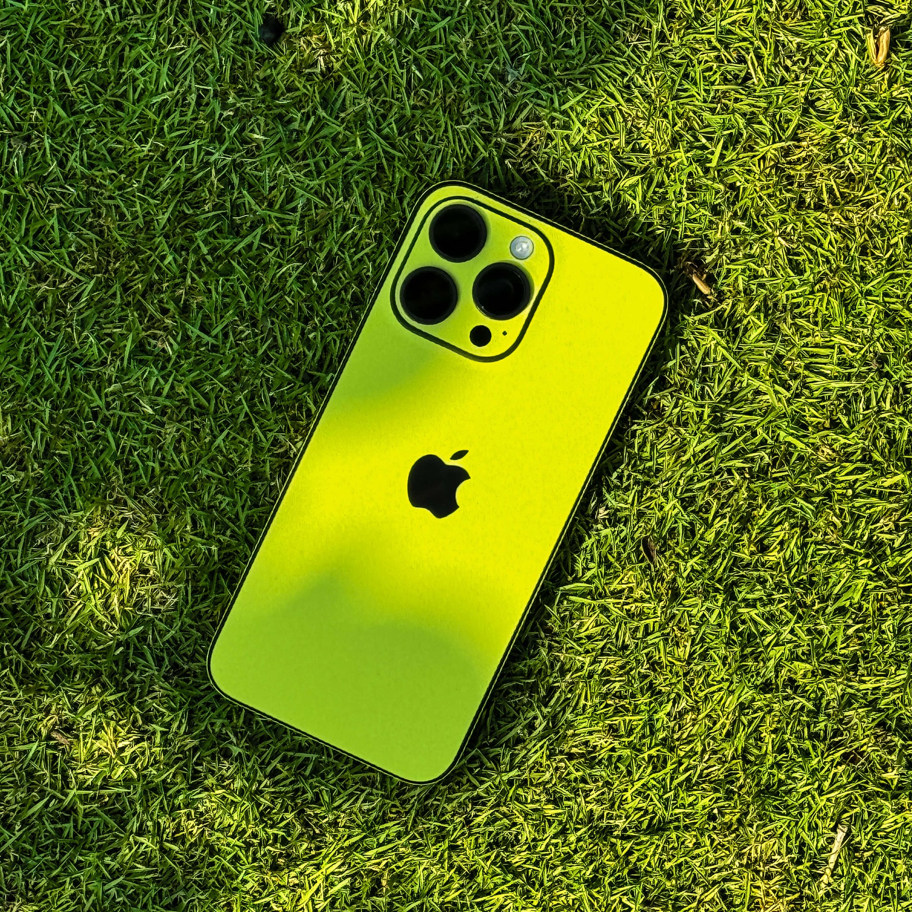 Magic Keyboard for iPad Pro 12.9" (M2, 2022) Lime Green Skin, Wrap ...