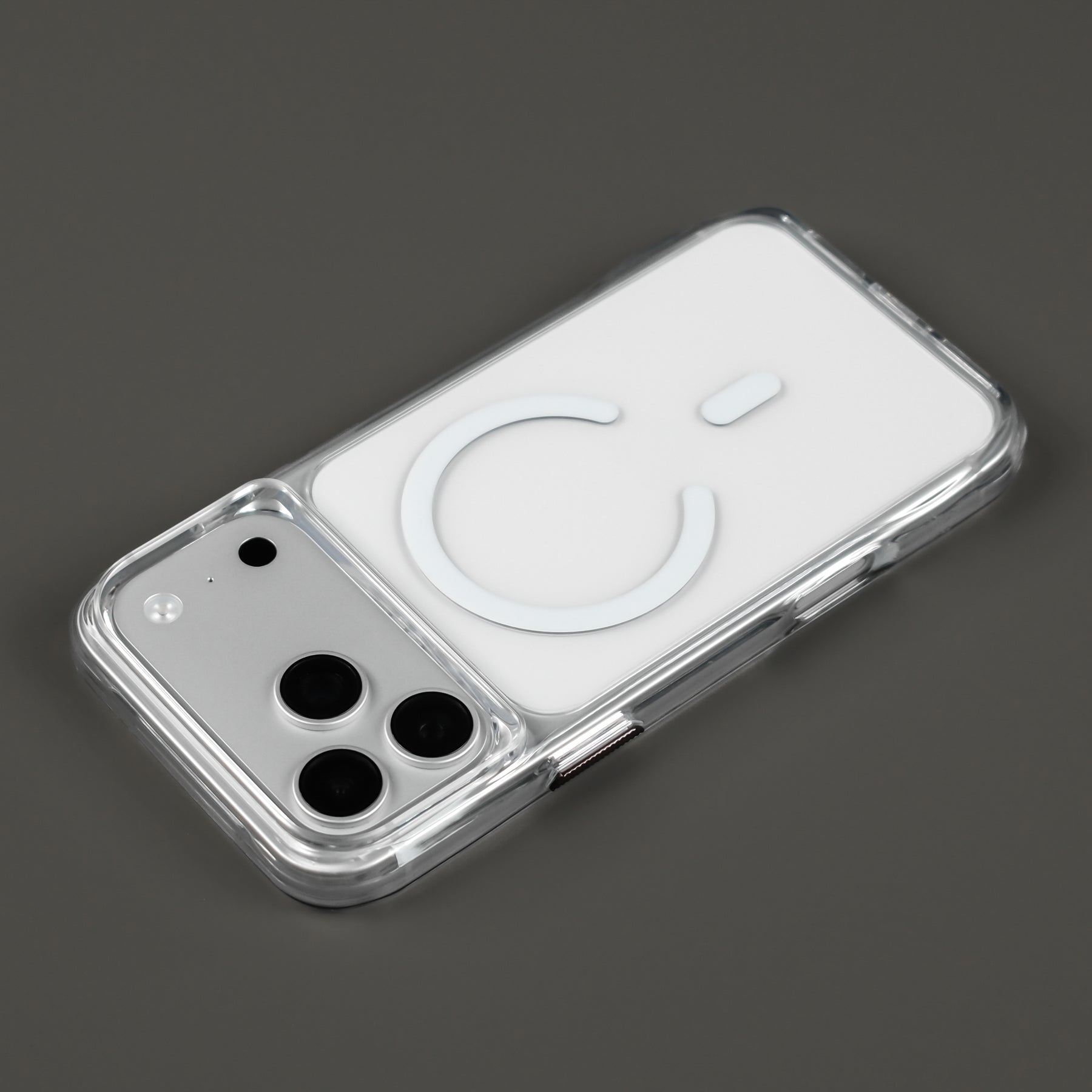iPhone 17 PRO QCAZE MIRAGE - The Ultimate CLEAR Case – Qskinz™
