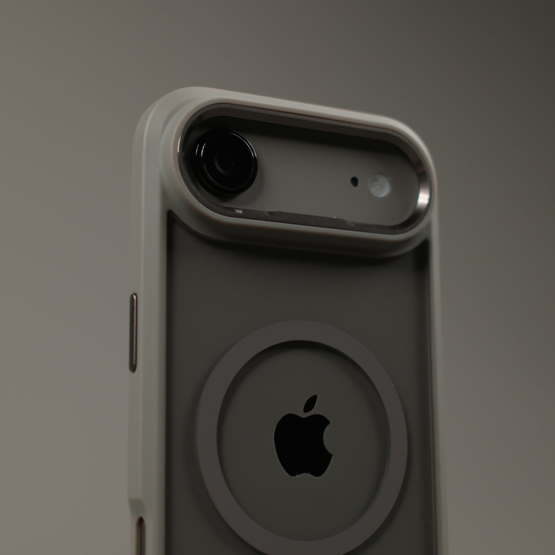 iPhone Air QCAZE DUO - MystiQ Grey - Matching Skin + Case – Qskinz™